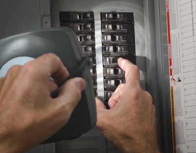 Warning Signs that You Are in Need of Electrical Panel Repair | Mister ...